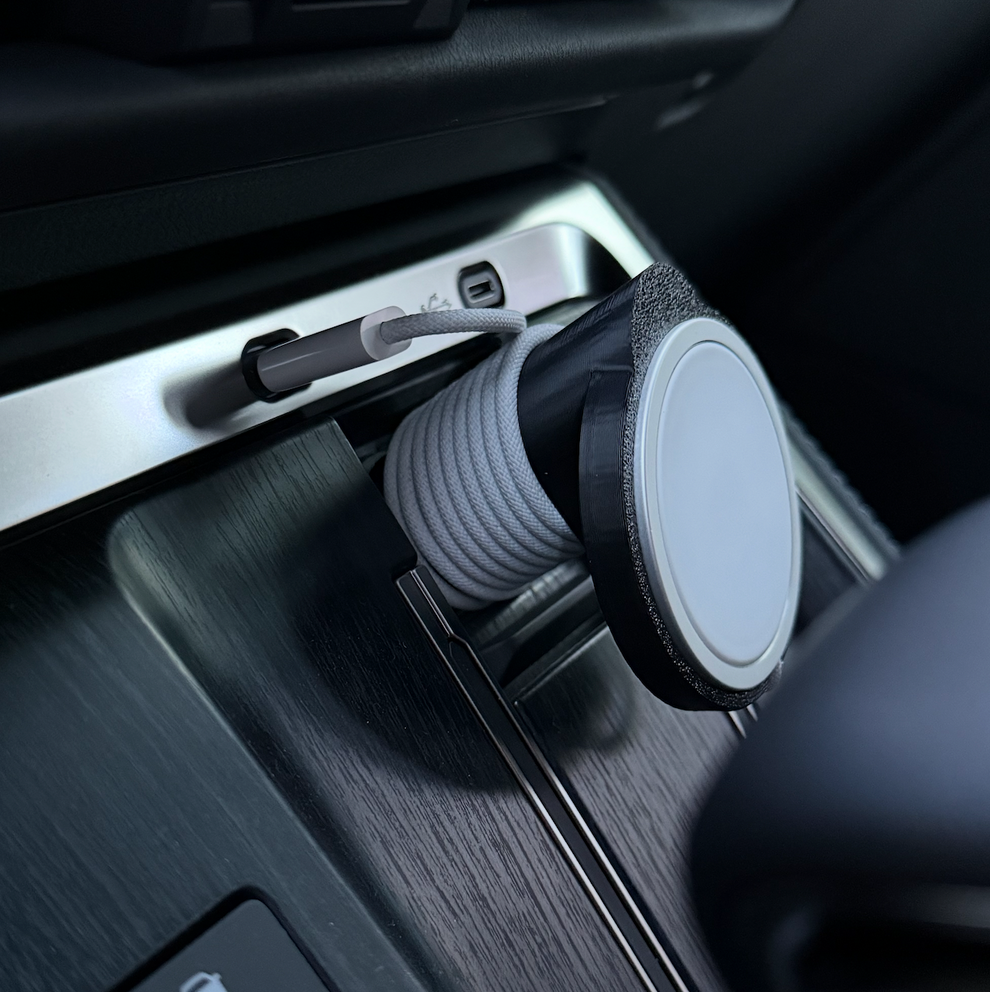 Lexus GX 550 Apple iPhone Magsafe Charger Mount – Fuel & Fire